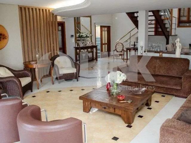 Casa / Sobrado para Venda em Porto Alegre/RS Chácara das Pedras 5 Quartos