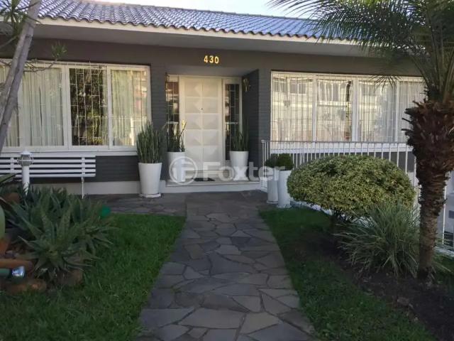 Casa / Sobrado para Venda em Porto Alegre/RS Chácara das Pedras 5 Quartos