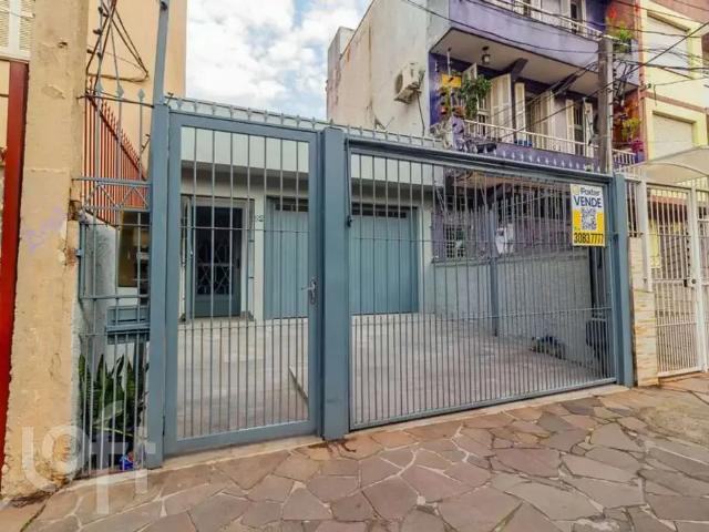 Casa / Sobrado para Venda em Porto Alegre/RS Cidade Baixa 3 Quartos