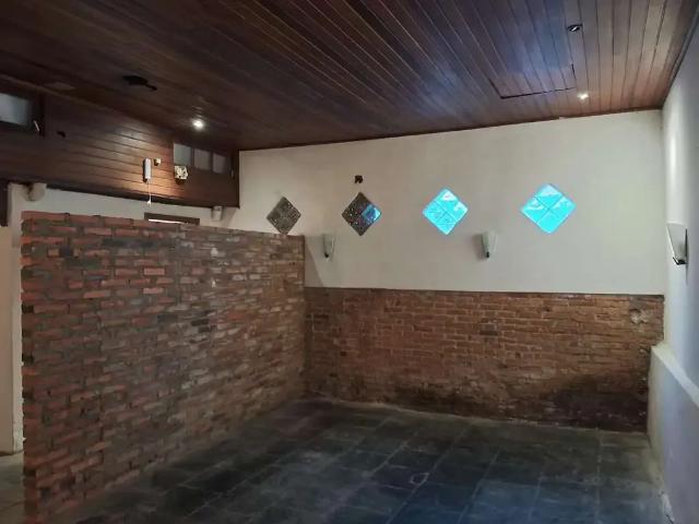 Casa / Sobrado para Venda em Porto Alegre/RS Cidade Baixa 3 Quartos