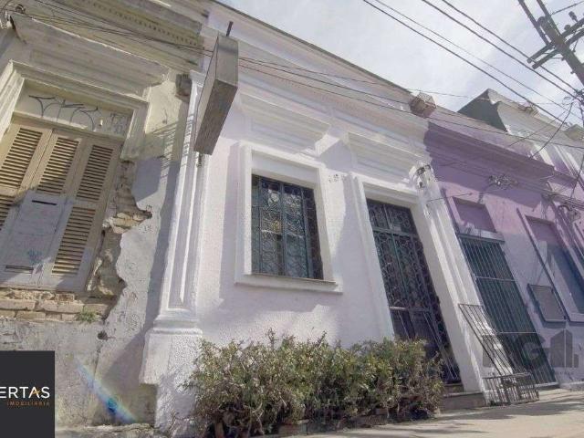 Casa / Sobrado para Venda em Porto Alegre/RS Cidade Baixa 2 Quartos