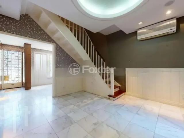 Casa / Sobrado para Venda em Porto Alegre/RS Cidade Baixa 2 Quartos