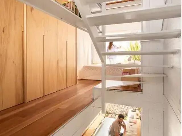 Casa / Sobrado para Venda em Porto Alegre/RS Cidade Baixa 2 Quartos