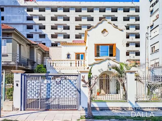 Casa / Sobrado para Venda em Porto Alegre/RS Cidade Baixa 4 Quartos