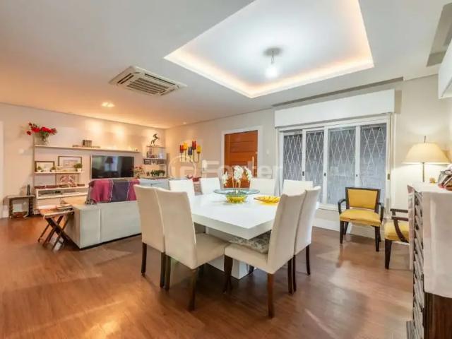 Casa / Sobrado para Venda em Porto Alegre/RS Cidade Baixa 4 Quartos