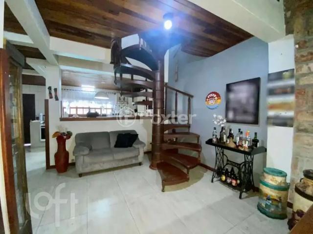 Casa / Sobrado para Venda em Porto Alegre/RS Coronel Aparício Borges 4 Quartos