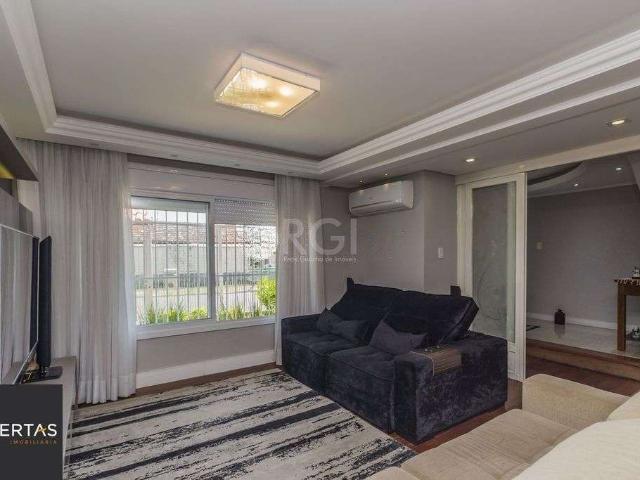 Casa / Sobrado para Venda em Porto Alegre/RS Coronel Aparício Borges 4 Quartos