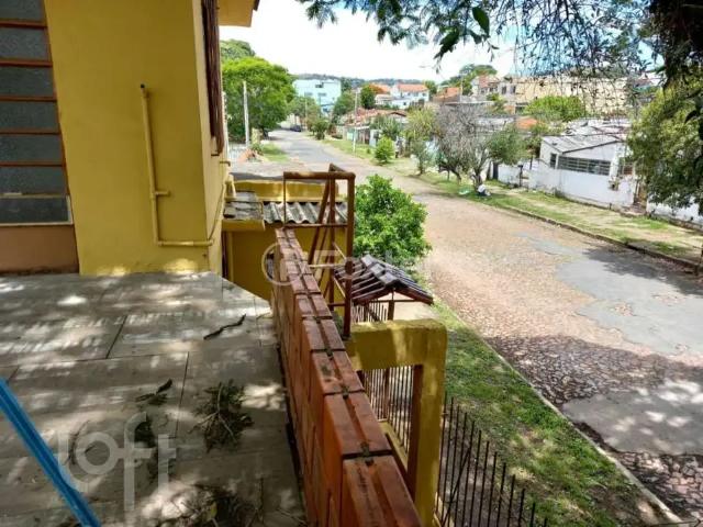 Casa / Sobrado para Venda em Porto Alegre/RS Coronel Aparício Borges 3 Quartos