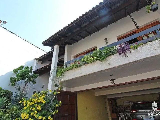 Casa / Sobrado para Venda em Porto Alegre/RS Coronel Aparício Borges 3 Quartos