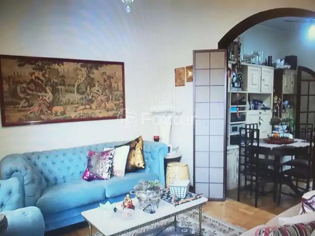 Casa / Sobrado para Venda em Porto Alegre/RS Costa e Silva 2 Quartos