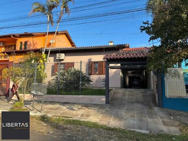 Casa / Sobrado para Venda em Porto Alegre/RS Costa e Silva 3 Quartos