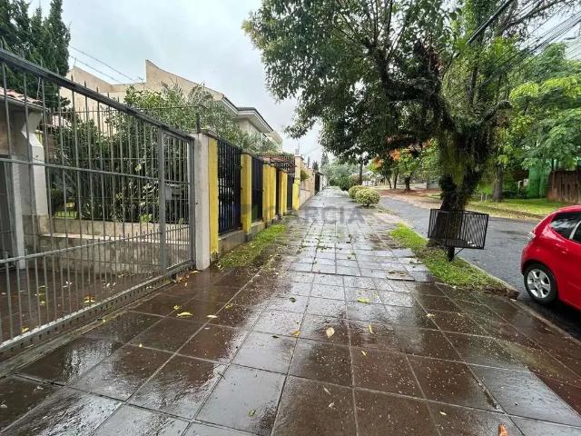 Casa / Sobrado para Venda em Porto Alegre/RS Cristo Redentor 3 Quartos