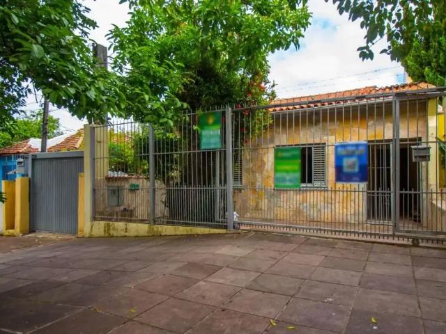 Casa / Sobrado para Venda em Porto Alegre/RS Cristo Redentor 3 Quartos