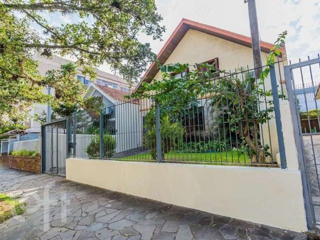 Casa / Sobrado para Venda em Porto Alegre/RS Cristo Redentor 3 Quartos