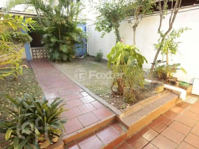 Casa / Sobrado para Venda em Porto Alegre/RS Cristo Redentor 3 Quartos