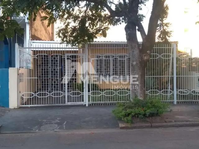 Casa / Sobrado para Venda em Porto Alegre/RS Cristo Redentor 3 Quartos