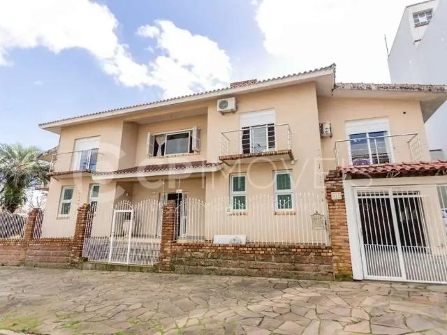 Casa / Sobrado para Venda em Porto Alegre/RS Cristo Redentor 3 Quartos