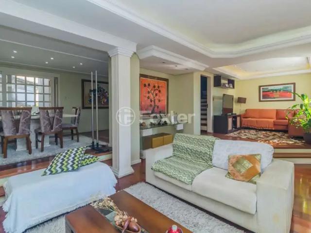 Casa / Sobrado para Venda em Porto Alegre/RS Cristo Redentor 3 Quartos