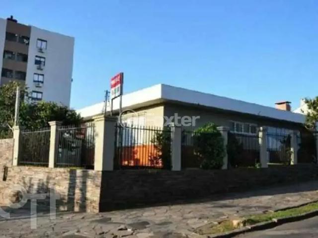 Casa / Sobrado para Venda em Porto Alegre/RS Cristo Redentor 3 Quartos