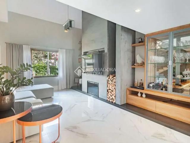 Casa / Sobrado para Venda em Porto Alegre/RS Cristo Redentor 2 Quartos