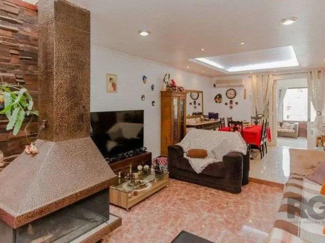 Casa / Sobrado para Venda em Porto Alegre/RS Cristo Redentor 4 Quartos