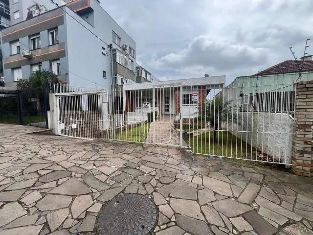 Casa / Sobrado para Venda em Porto Alegre/RS Cristo Redentor 4 Quartos