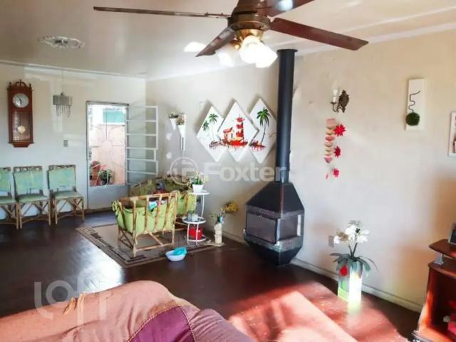Casa / Sobrado para Venda em Porto Alegre/RS Cristo Redentor 4 Quartos