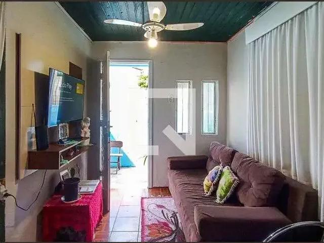 Casa / Sobrado para Venda em Porto Alegre/RS Cristal 2 Quartos