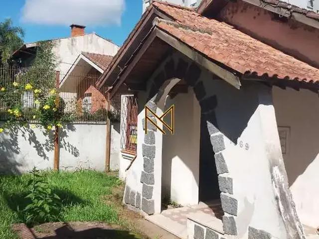Casa / Sobrado para Venda em Porto Alegre/RS Cristal 3 Quartos
