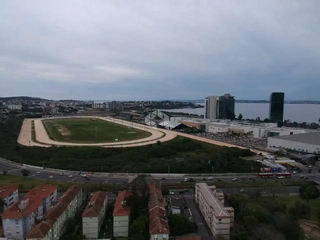 Casa / Sobrado para Venda em Porto Alegre/RS Cristal 3 Quartos