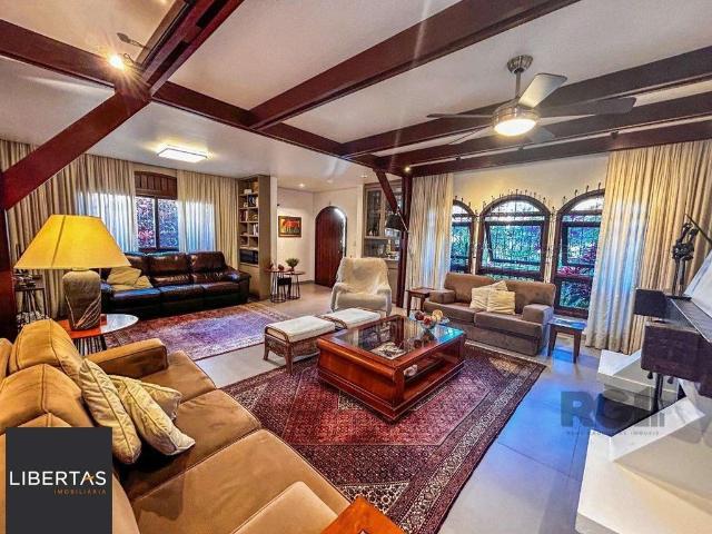 Casa / Sobrado para Venda em Porto Alegre/RS Cristal 3 Quartos