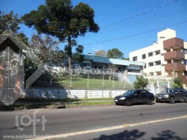 Casa / Sobrado para Venda em Porto Alegre/RS Cristal 3 Quartos
