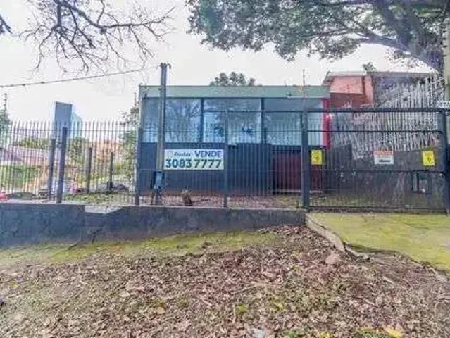 Casa / Sobrado para Venda em Porto Alegre/RS Cristal 3 Quartos