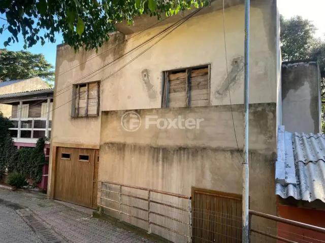 Casa / Sobrado para Venda em Porto Alegre/RS Cristal 3 Quartos