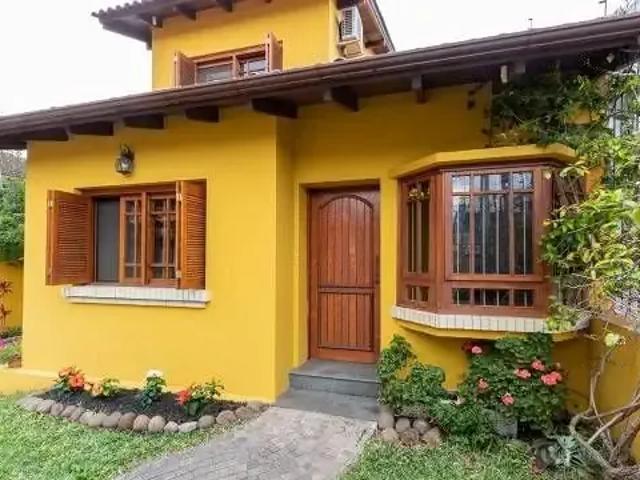 Casa / Sobrado para Venda em Porto Alegre/RS Cristal 3 Quartos