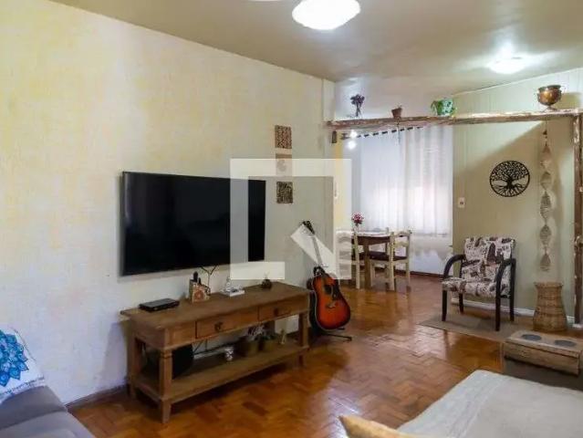 Casa / Sobrado para Venda em Porto Alegre/RS Cristal 3 Quartos