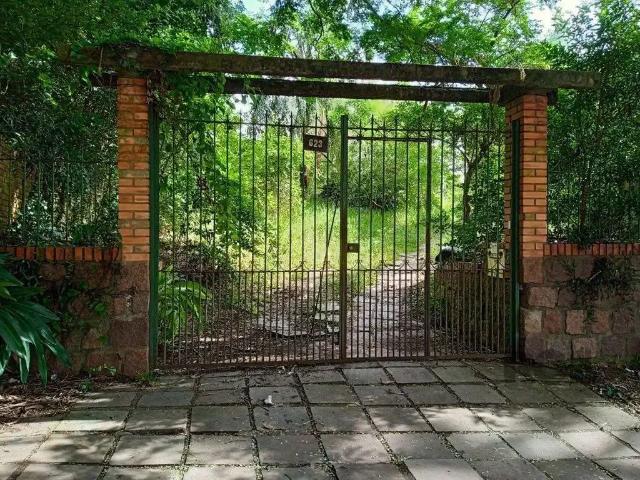 Casa / Sobrado para Venda em Porto Alegre/RS Cristal 3 Quartos