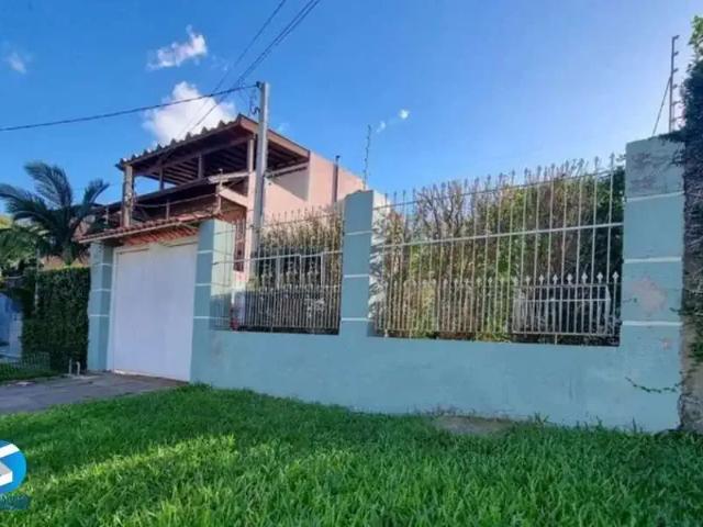 Casa / Sobrado para Venda em Porto Alegre/RS Cristal 3 Quartos