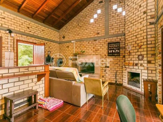 Casa / Sobrado para Venda em Porto Alegre/RS Cristal 5 Quartos