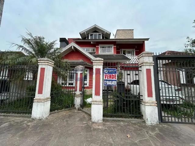 Casa / Sobrado para Venda em Porto Alegre/RS Ecoville 5 Quartos