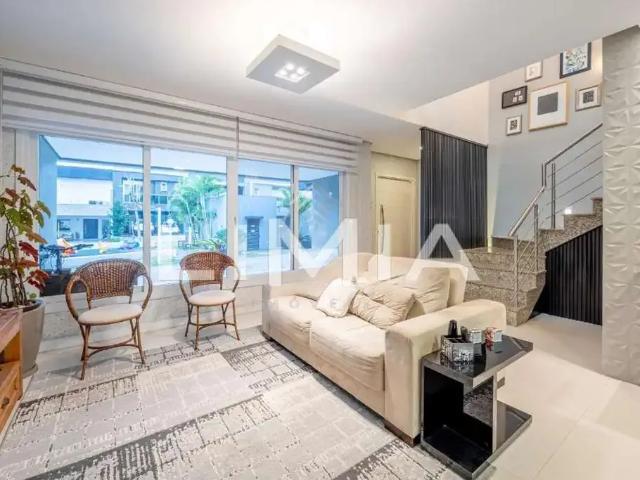Casa / Sobrado para Venda em Porto Alegre/RS Ecoville 3 Quartos