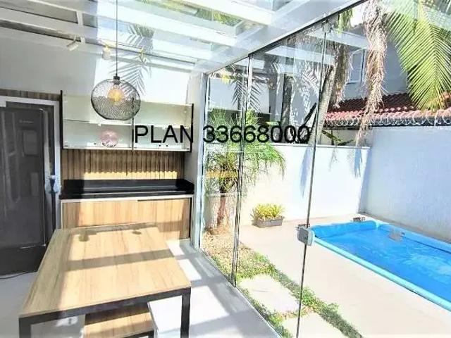 Casa / Sobrado para Venda em Porto Alegre/RS Ecoville 3 Quartos