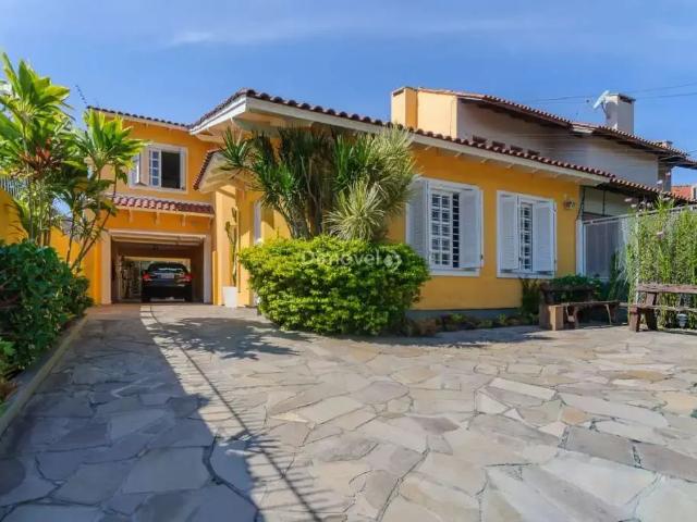 Casa / Sobrado para Venda em Porto Alegre/RS Espírito Santo 4 Quartos