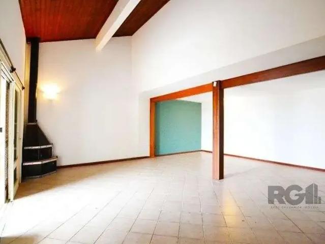 Casa / Sobrado para Venda em Porto Alegre/RS Espírito Santo 4 Quartos