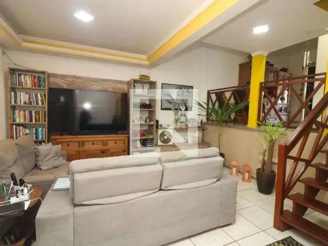 Casa / Sobrado para Venda em Porto Alegre/RS Espírito Santo 4 Quartos