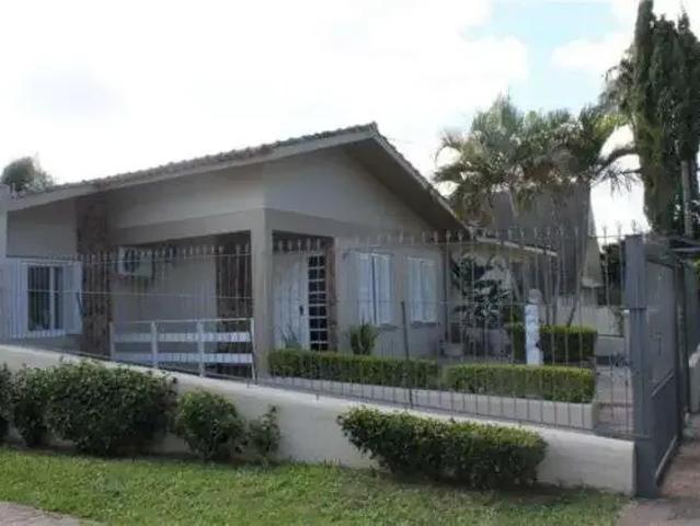 Casa / Sobrado para Venda em Porto Alegre/RS Espírito Santo 4 Quartos