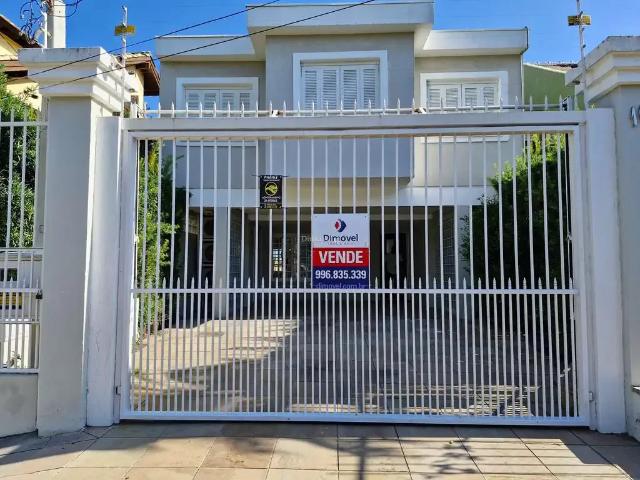 Casa / Sobrado para Venda em Porto Alegre/RS Espírito Santo 4 Quartos