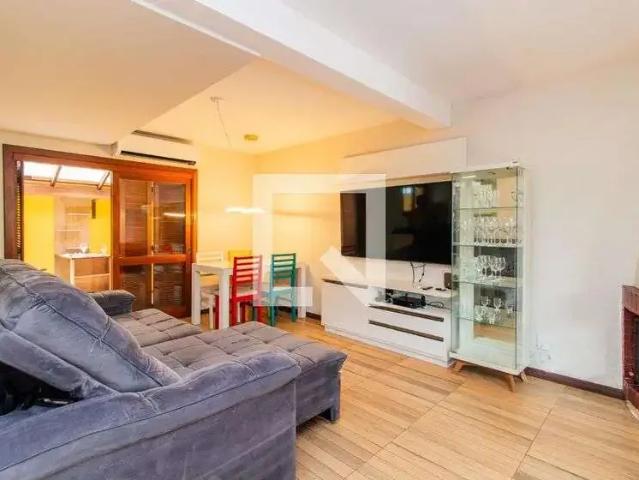 Casa / Sobrado para Venda em Porto Alegre/RS Espírito Santo 4 Quartos