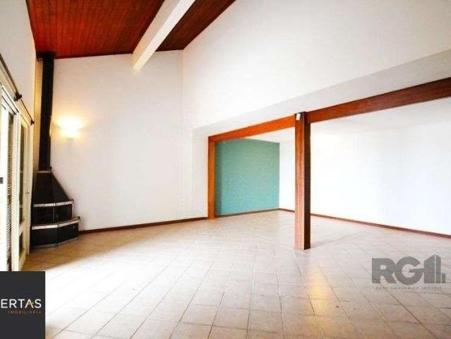 Casa / Sobrado para Venda em Porto Alegre/RS Espírito Santo 4 Quartos