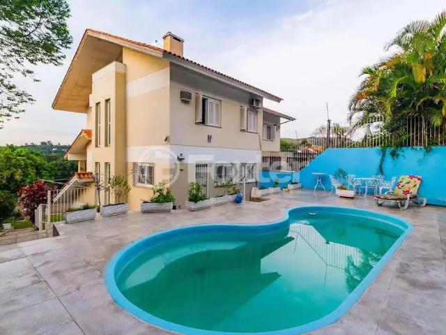 Casa / Sobrado para Venda em Porto Alegre/RS Espírito Santo 3 Quartos